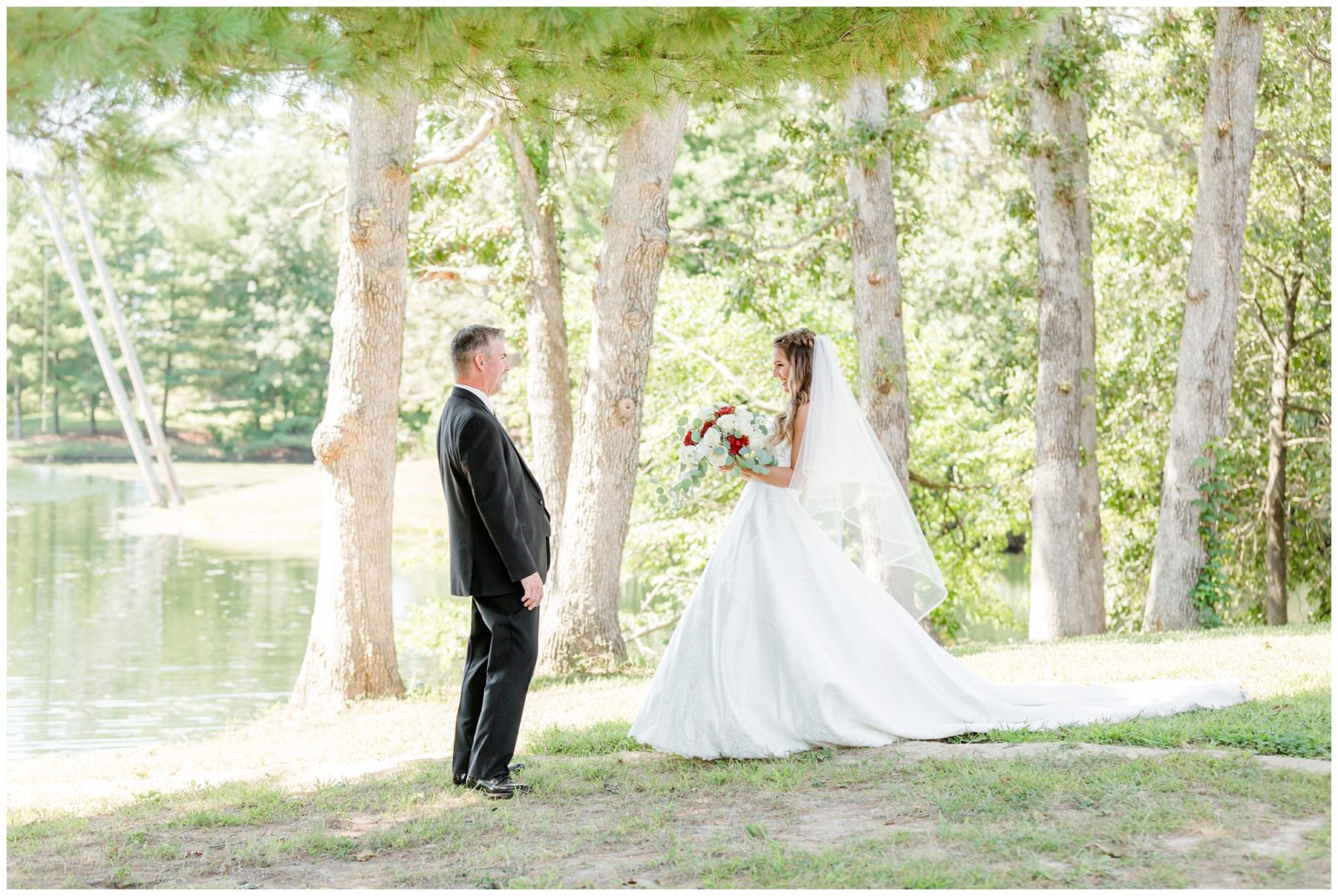 Illinois Backyard Wedding | Sydney and Adam | Emily Broadbent Photography